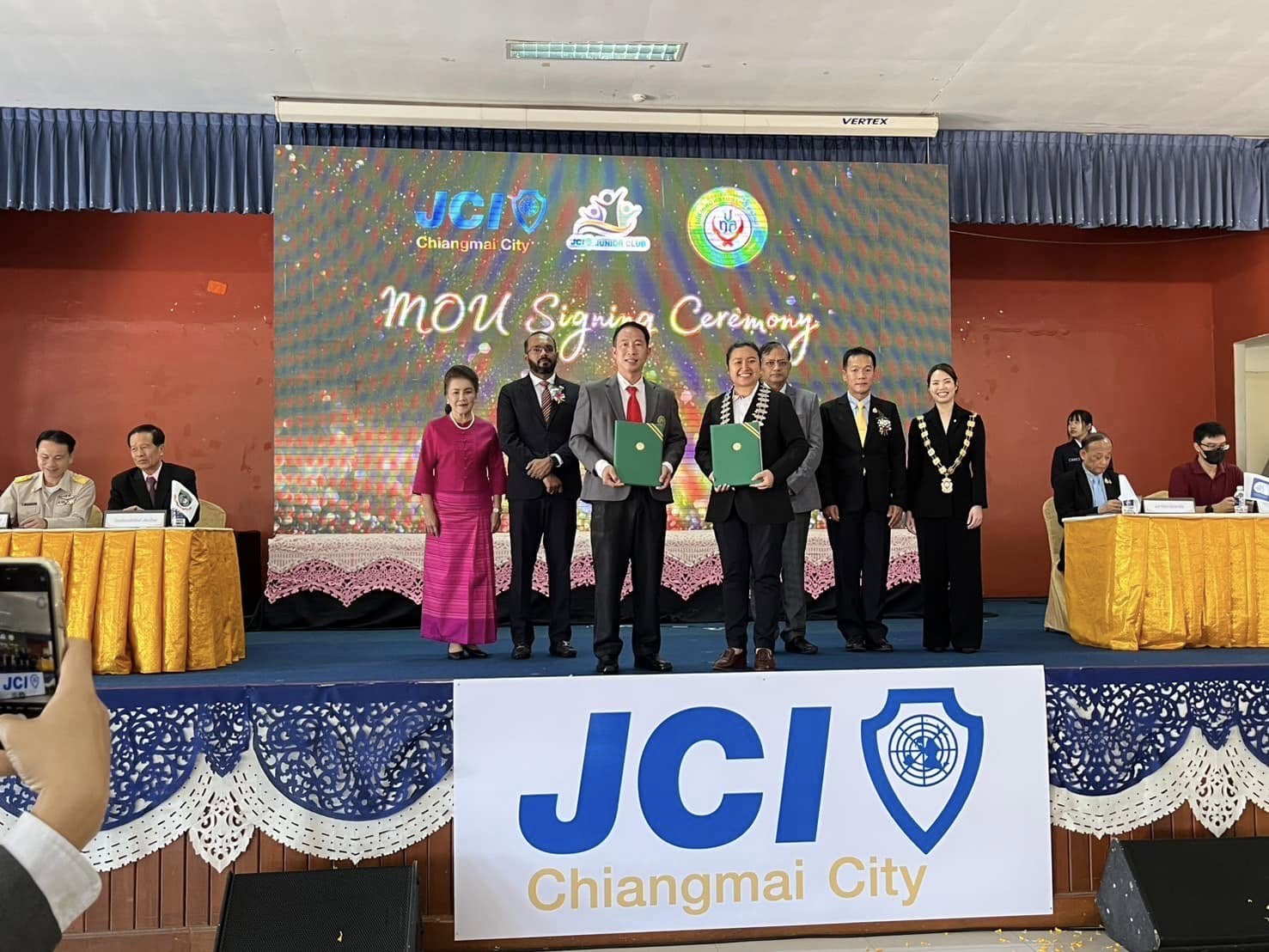 Konlanna : ร่วมพัฒนาผู้นำรุ่นใหม่